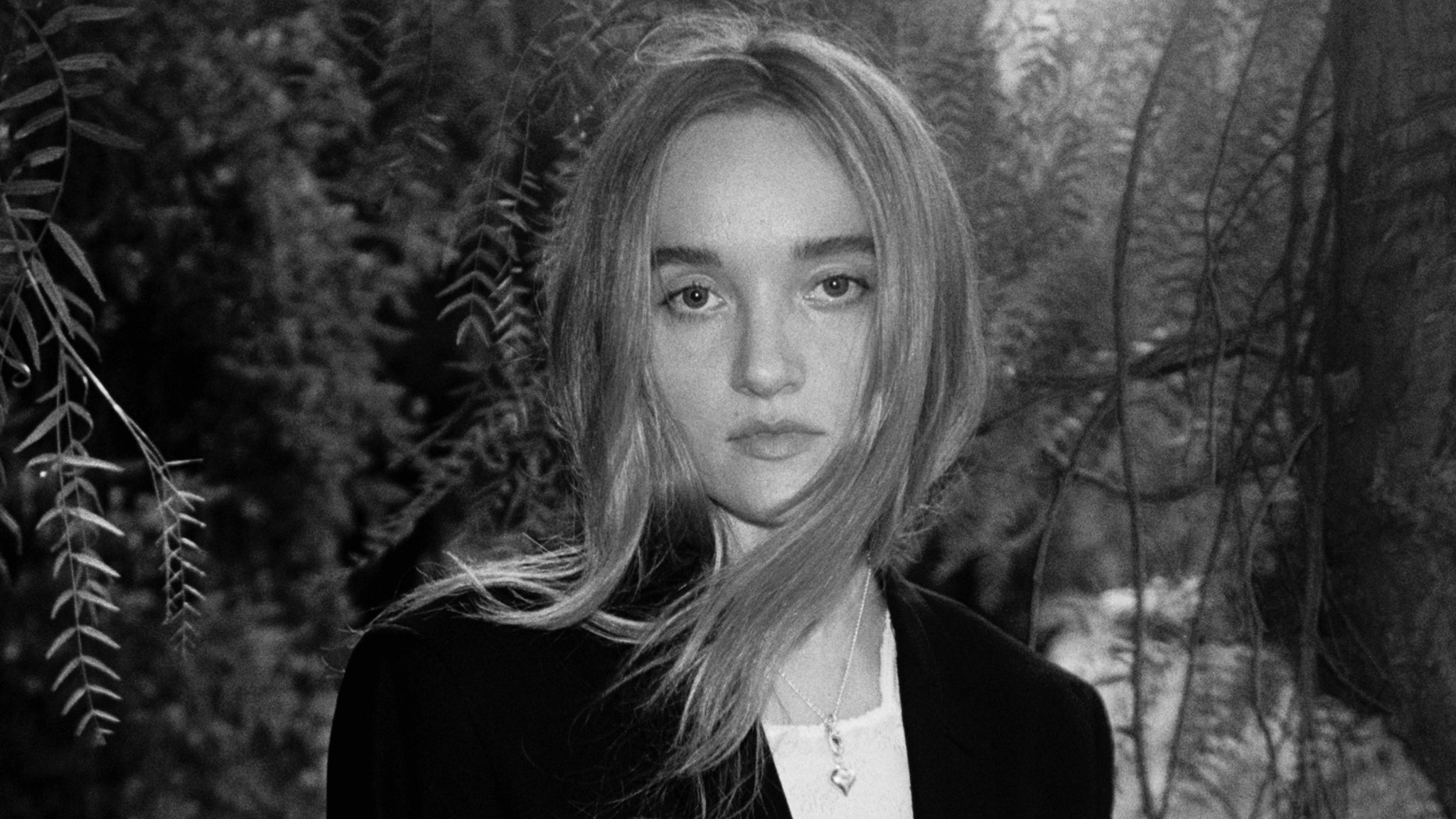 Theo Moss - 2025 Tour Dates & Concert Schedule - Live Nation