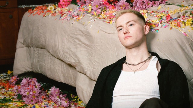 Trevor Daniel - 2024 Tour Dates & Concert Schedule - Live Nation