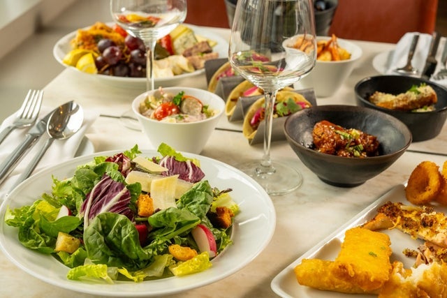 Pavillon 67 - Forfait souper et spectacle - Dinner and Show Package ...