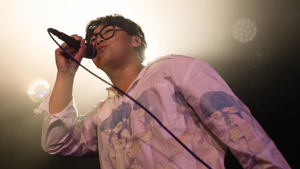 asumuh – Mercury East Presents