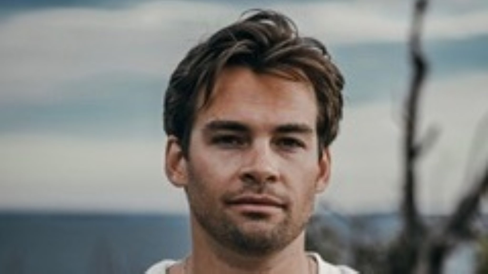 Abbie Roper's Instagram, Twitter & Facebook on IDCrawl