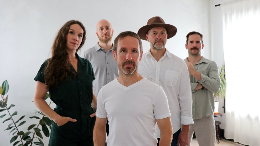 The Red Party: THE BOOTBLACKS + THE DISCUSSION LIVE! – Mercury East ...