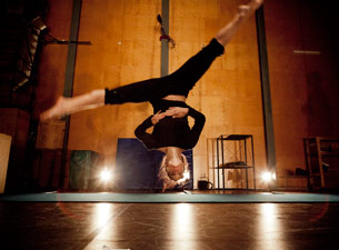 Symphony (Legs On the Wall) Tickets | Ballet and Dance Show Times ...